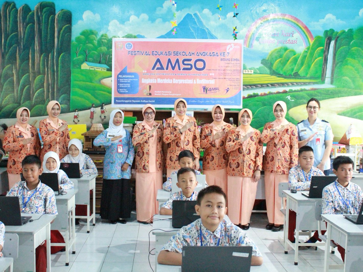 Tingkatkan Mutu Pendidikan, Tiga SD Angkasa Lanud Sultan Hasanuddin ...